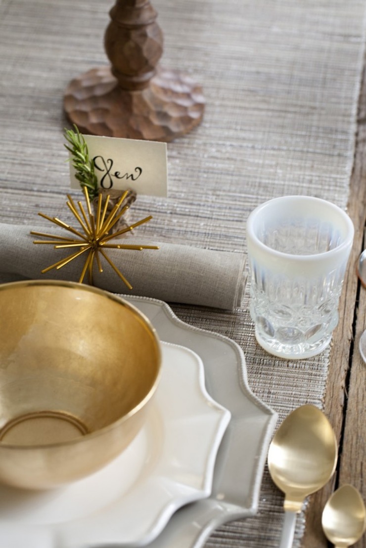 8 Thanksgiving Space Saving Tips - Stow Simple